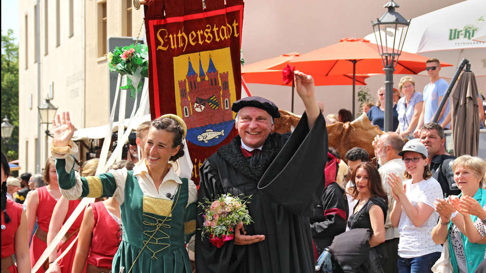 Wittenberg eröffnet Stadtfest „Luthers Hochzeit“ – EKD